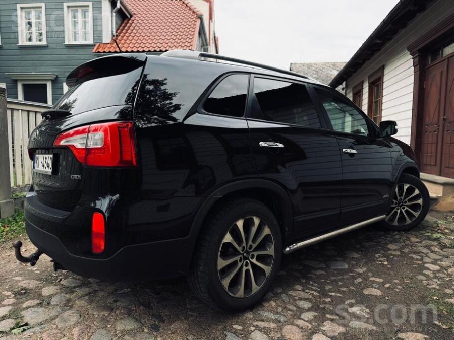 Melns Kia Sorento 2014 Cēsis, ar dzinēja tilpumu 2.20 L un nobraukumu 0 tūkst. km par 9490 €, foto 6 vietnē AUTOMOTO.COM.LV