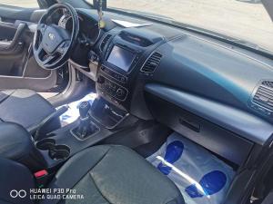 Melns Kia Sorento 2014 Prienai, ar dzinēja tilpumu 2.20 L un nobraukumu 191 tūkst. km par 9650 €, foto 4 vietnē AUTOMOTO.COM.LV