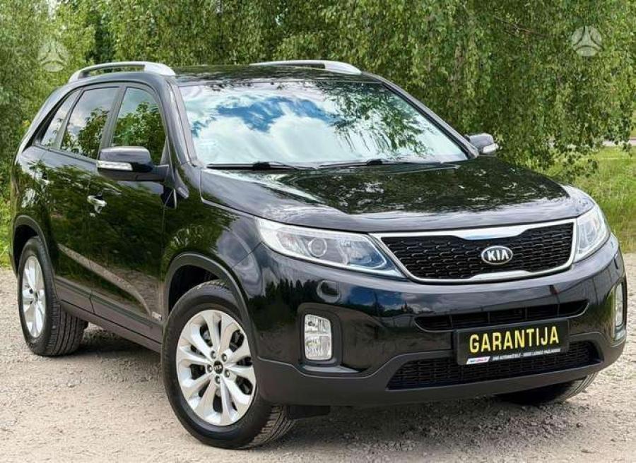 Melns Kia Sorento 2014 Šauļi, ar dzinēja tilpumu 2.20 L un nobraukumu 196 tūkst. km par 13450 €, foto 1 vietnē AUTOMOTO.COM.LV