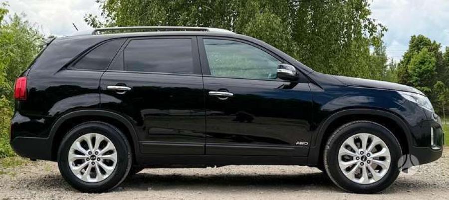 Melns Kia Sorento 2014 Šauļi, ar dzinēja tilpumu 2.20 L un nobraukumu 196 tūkst. km par 13450 €, foto 15 vietnē AUTOMOTO.COM.LV