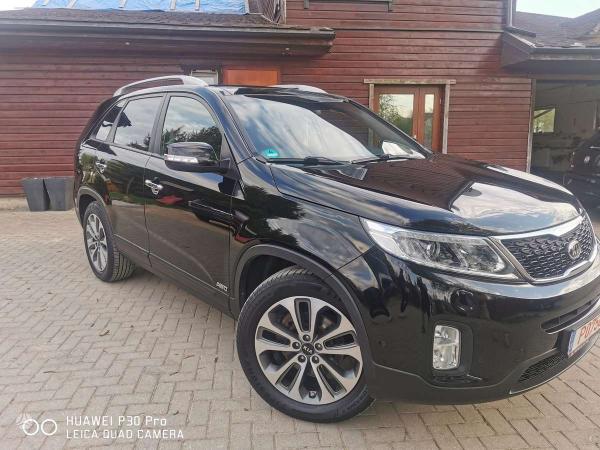 Melns Kia Sorento 2014 Prienai, ar dzinēja tilpumu 2.20 L un nobraukumu 191 tūkst. km par 9450 €, foto 1 vietnē AUTOMOTO.COM.LV