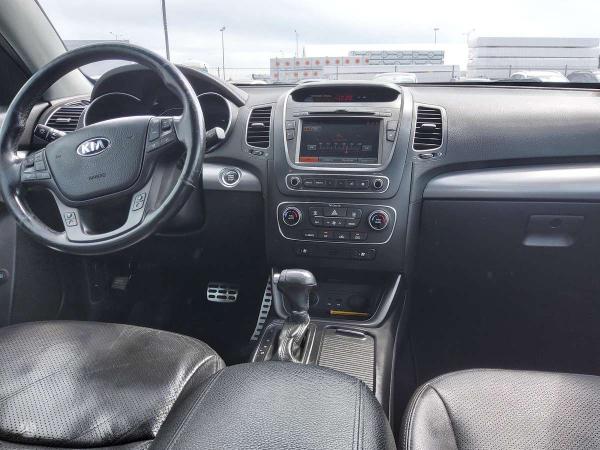 Melns Kia Sorento 2014 Marijampole, ar dzinēja tilpumu 2.20 L un nobraukumu 250 tūkst. km par 8900 €, foto 7 vietnē AUTOMOTO.COM.LV