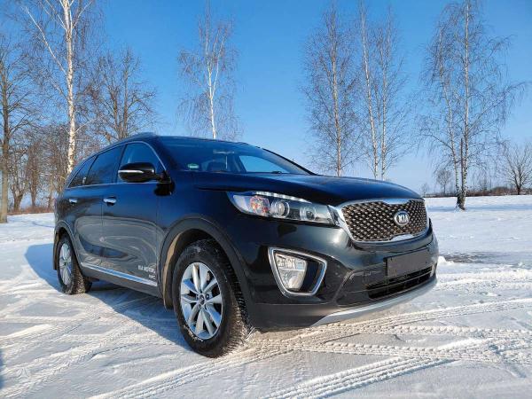 Melns Kia Sorento 2015 Vilkaviškis, ar dzinēja tilpumu 2.20 L un nobraukumu 180 tūkst. km par 9200 €, foto 1 vietnē AUTOMOTO.COM.LV