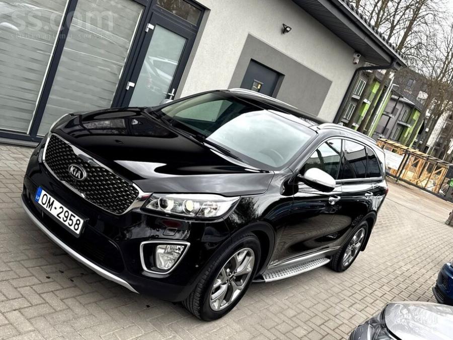 Melns Kia Sorento 2015 Rīga, ar dzinēja tilpumu 2.20 L un nobraukumu 153 tūkst. km par 13500 €, foto 8 vietnē AUTOMOTO.COM.LV