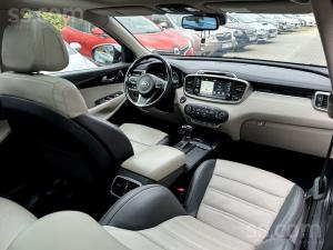 Melns Kia Sorento 2015 Rīga, ar dzinēja tilpumu 2.20 L un nobraukumu 153 tūkst. km par 13500 €, foto 13 vietnē AUTOMOTO.COM.LV
