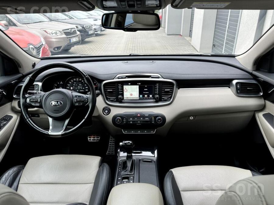 Melns Kia Sorento 2015 Rīga, ar dzinēja tilpumu 2.20 L un nobraukumu 153 tūkst. km par 13500 €, foto 14 vietnē AUTOMOTO.COM.LV