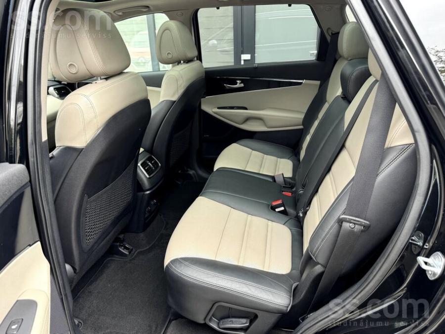 Melns Kia Sorento 2015 Rīga, ar dzinēja tilpumu 2.20 L un nobraukumu 153 tūkst. km par 13500 €, foto 19 vietnē AUTOMOTO.COM.LV