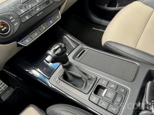 Melns Kia Sorento 2015 Rīga, ar dzinēja tilpumu 2.20 L un nobraukumu 153 tūkst. km par 13500 €, foto 27 vietnē AUTOMOTO.COM.LV