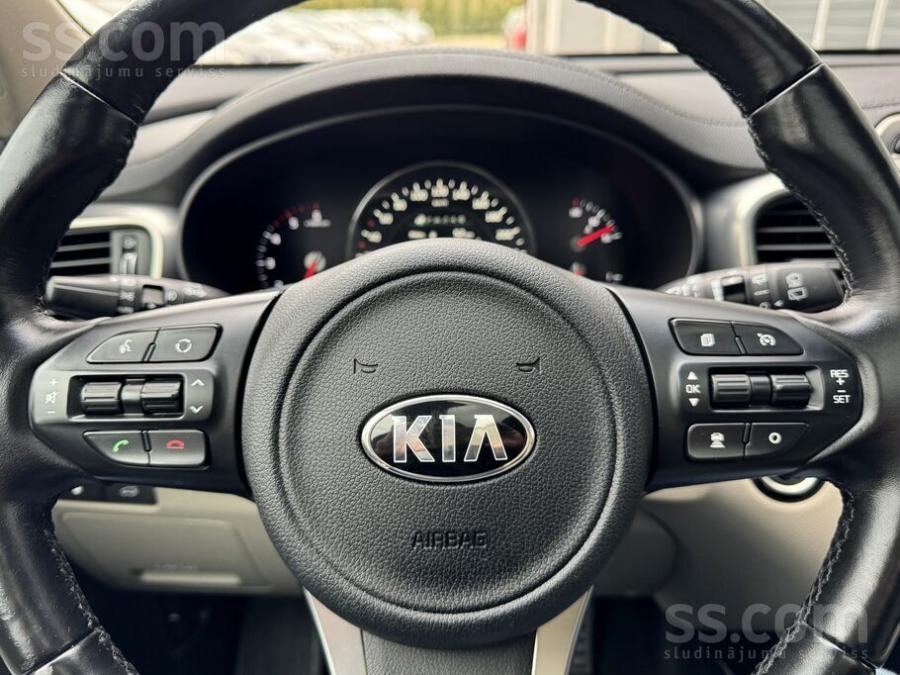 Melns Kia Sorento 2015 Rīga, ar dzinēja tilpumu 2.20 L un nobraukumu 153 tūkst. km par 13500 €, foto 28 vietnē AUTOMOTO.COM.LV