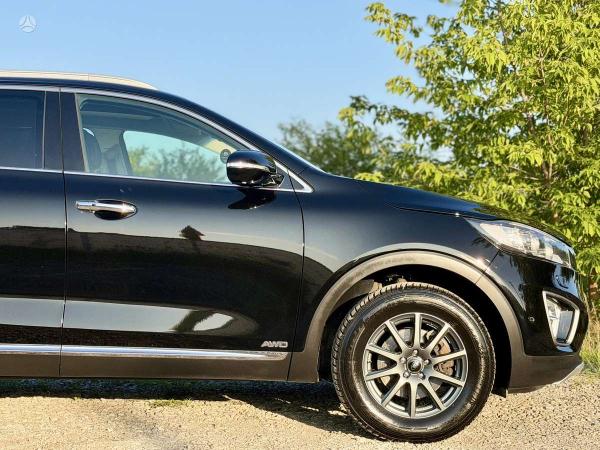 Melns Kia Sorento 2015 Šauļi, ar dzinēja tilpumu 2.20 L un nobraukumu 210 tūkst. km par 15950 €, foto 11 vietnē AUTOMOTO.COM.LV