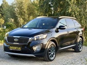 Black Kia Sorento 2015 in Siauliai, with an engine capacity of 2.20 L and mileage of 210 thousand km for 15950 €, photo 22 on AUTOMOTO.COM.LV