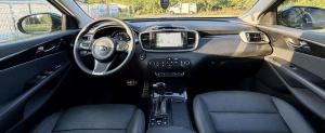 Black Kia Sorento 2015 in Siauliai, with an engine capacity of 2.20 L and mileage of 210 thousand km for 15950 €, photo 28 on AUTOMOTO.COM.LV