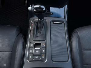 Black Kia Sorento 2015 in Siauliai, with an engine capacity of 2.20 L and mileage of 248 thousand km for 15950 €, photo 32 on AUTOMOTO.COM.LV