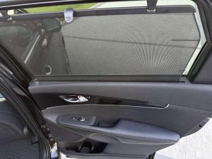 Black Kia Sorento 2015 in Siauliai, with an engine capacity of 2.20 L and mileage of 248 thousand km for 15950 €, photo 33 on AUTOMOTO.COM.LV