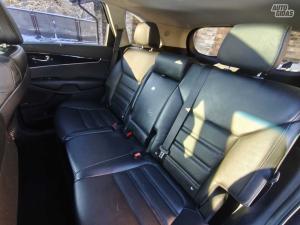Black Kia Sorento 2016 in Vilnius, with an engine capacity of 2.20 L and mileage of 183 thousand km for 14950 €, photo 32 on AUTOMOTO.COM.LV