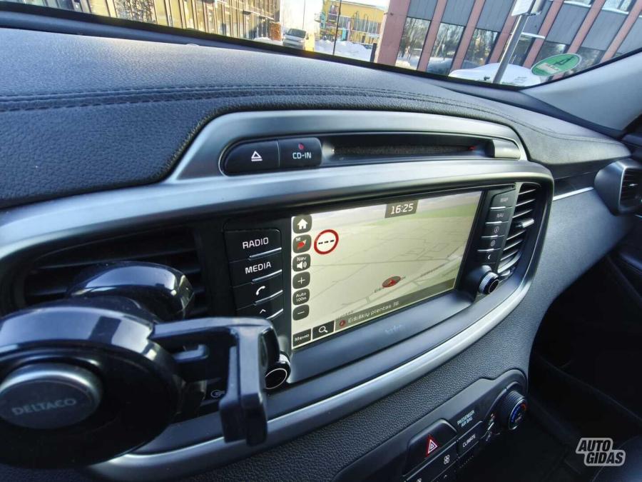 Melns Kia Sorento 2016 Viļņa, ar dzinēja tilpumu 2.20 L un nobraukumu 183 tūkst. km par 14500 €, foto 24 vietnē AUTOMOTO.COM.LV