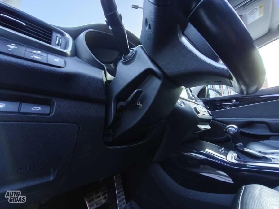 Melns Kia Sorento 2016 Viļņa, ar dzinēja tilpumu 2.20 L un nobraukumu 183 tūkst. km par 14500 €, foto 26 vietnē AUTOMOTO.COM.LV
