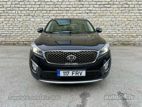 Melns Kia Sorento 2016 Tallina, ar dzinēja tilpumu 2.20 L un nobraukumu 261 tūkst. km par 13700 €, foto 2 vietnē AUTOMOTO.COM.LV