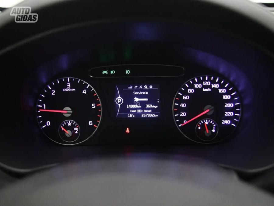 Black Kia Sorento 2016 in Vilnius, with an engine capacity of 2.20 L and mileage of 268 thousand km for 13399 €, photo 21 on AUTOMOTO.COM.LV