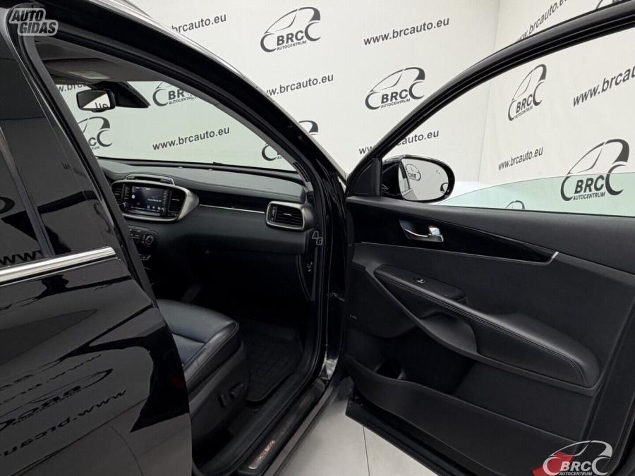 Черный Киа Соренто 2016 в Авиженяй, объемом двигателя 2.20 л и пробегом 184 тыс. км за 14900 €, фото 9 на AUTOMOTO.COM.LV