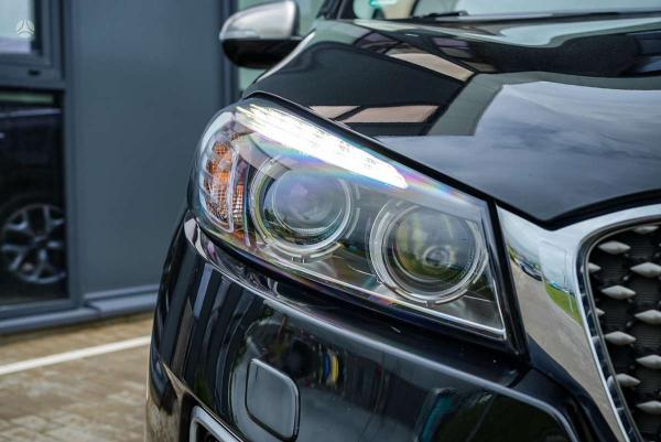 Black Kia Sorento 2016 in Kaunas, with an engine capacity of 2.20 L and mileage of 163 thousand km for 15950 €, photo 7 on AUTOMOTO.COM.LV