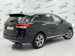Melns Kia Sorento 2016 Viļņa, ar dzinēja tilpumu 2.20 L un nobraukumu 184 tūkst. km par 14500 €, foto 4 vietnē AUTOMOTO.COM.LV