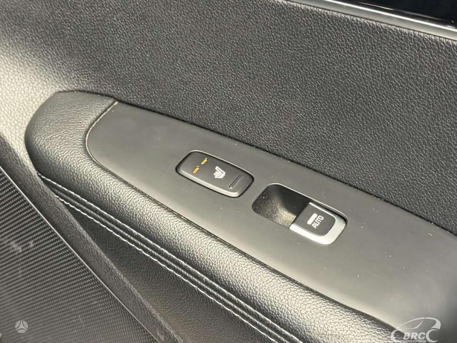 Melns Kia Sorento 2016 Viļņa, ar dzinēja tilpumu 2.20 L un nobraukumu 184 tūkst. km par 14500 €, foto 23 vietnē AUTOMOTO.COM.LV