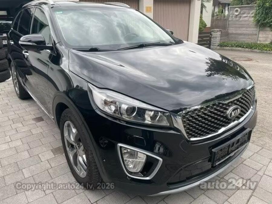Melns Kia Sorento 2016 Tallina, ar dzinēja tilpumu 2.20 L un nobraukumu 141 tūkst. km par 18490 €, foto 4 vietnē AUTOMOTO.COM.LV