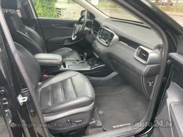 Черный Киа Соренто 2016 в Таллин, объемом двигателя 2.20 л и пробегом 141 тыс. км за 18490 €, фото 6 на AUTOMOTO.COM.LV