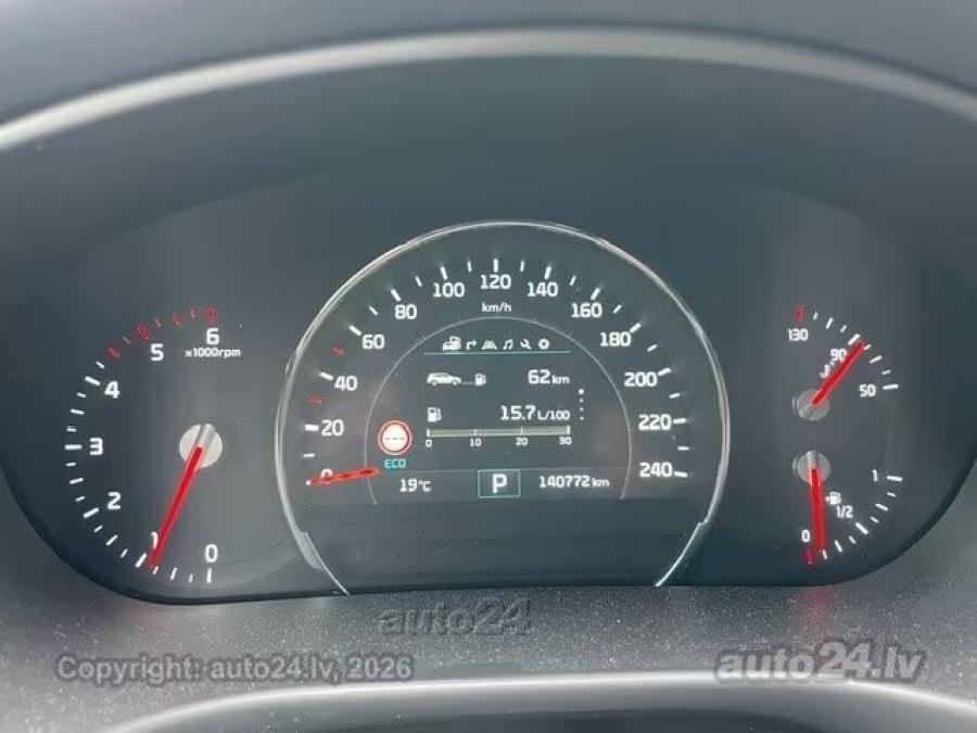 Melns Kia Sorento 2016 Tallina, ar dzinēja tilpumu 2.20 L un nobraukumu 141 tūkst. km par 18490 €, foto 11 vietnē AUTOMOTO.COM.LV