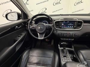 Melns Kia Sorento 2016 Viļņa, ar dzinēja tilpumu 2.20 L un nobraukumu 184 tūkst. km par 13900 €, foto 18 vietnē AUTOMOTO.COM.LV