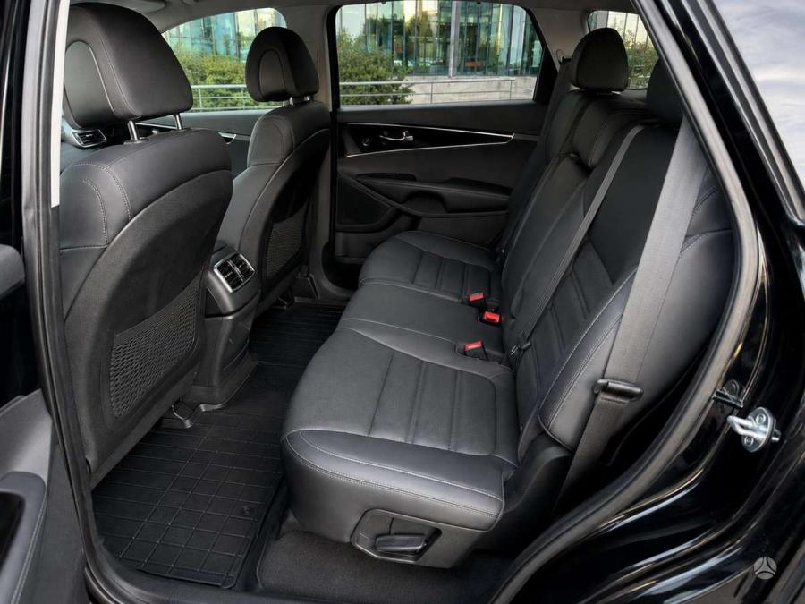 Melns Kia Sorento 2016 Viļņa, ar dzinēja tilpumu 2.20 L un nobraukumu 212 tūkst. km par 10350 €, foto 10 vietnē AUTOMOTO.COM.LV