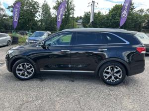 Melns Kia Sorento 2016 Alīta, ar dzinēja tilpumu 2.20 L un nobraukumu 188 tūkst. km par 15400 €, foto 6 vietnē AUTOMOTO.COM.LV