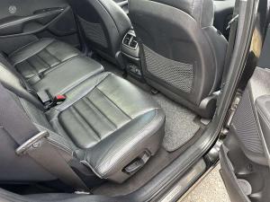 Melns Kia Sorento 2016 Alīta, ar dzinēja tilpumu 2.20 L un nobraukumu 188 tūkst. km par 15400 €, foto 16 vietnē AUTOMOTO.COM.LV