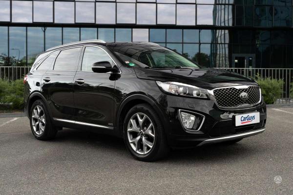 Kia Sorento 2016 in Vilnius on AUTOMOTO.COM.LV Black Kia Sorento 2016 in Vilnius, with an engine capacity of 2.20 L and mileage of 153 thousand km for 16200 €, photo 9 on AUTOMOTO.COM.LV