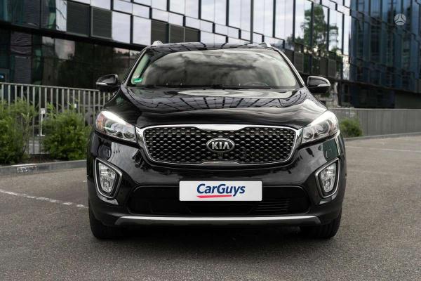 Black Kia Sorento 2016 in Vilnius, with an engine capacity of 2.20 L and mileage of 153 thousand km for 16200 €, photo 10 on AUTOMOTO.COM.LV