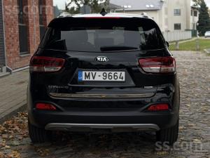 Melns Kia Sorento 2016 Rīga, ar dzinēja tilpumu 2.20 L un nobraukumu 187 tūkst. km par 16599 €, foto 7 vietnē AUTOMOTO.COM.LV