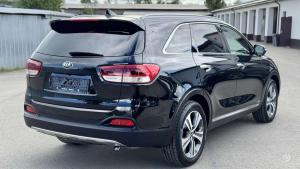 Black Kia Sorento 2017 in Telschi, with an engine capacity of 2.20 L and mileage of 157 thousand km for 17300 €, photo 9 on AUTOMOTO.COM.LV