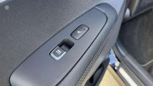 Black Kia Sorento 2017 in Telschi, with an engine capacity of 2.20 L and mileage of 157 thousand km for 17300 €, photo 33 on AUTOMOTO.COM.LV
