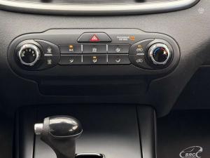 Melns Kia Sorento 2017 Viļņa, ar dzinēja tilpumu 3.34 L un nobraukumu 223 tūkst. km par 8900 €, foto 19 vietnē AUTOMOTO.COM.LV