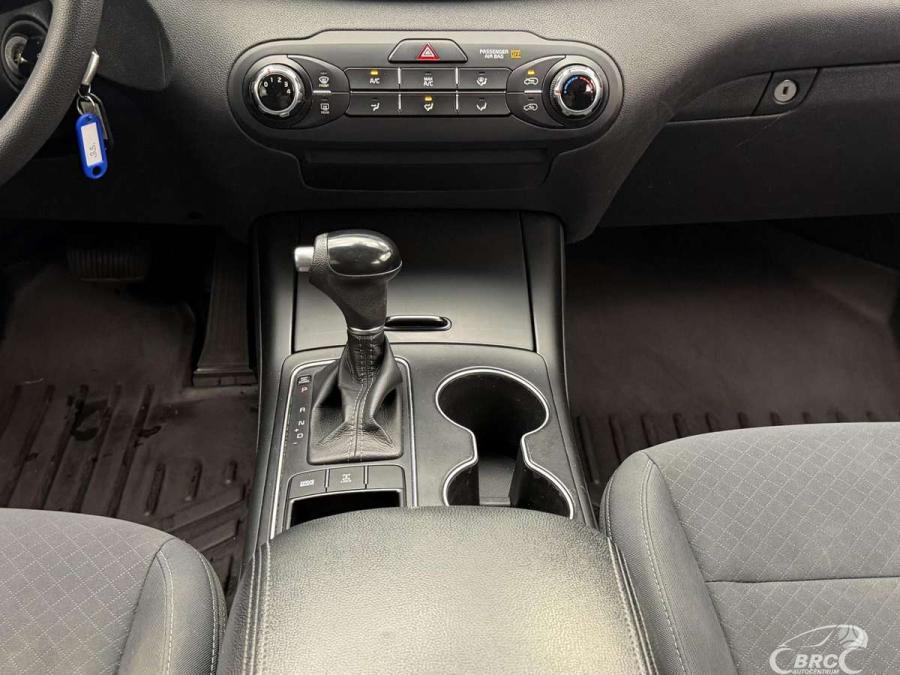 Melns Kia Sorento 2017 Viļņa, ar dzinēja tilpumu 3.34 L un nobraukumu 223 tūkst. km par 8900 €, foto 20 vietnē AUTOMOTO.COM.LV