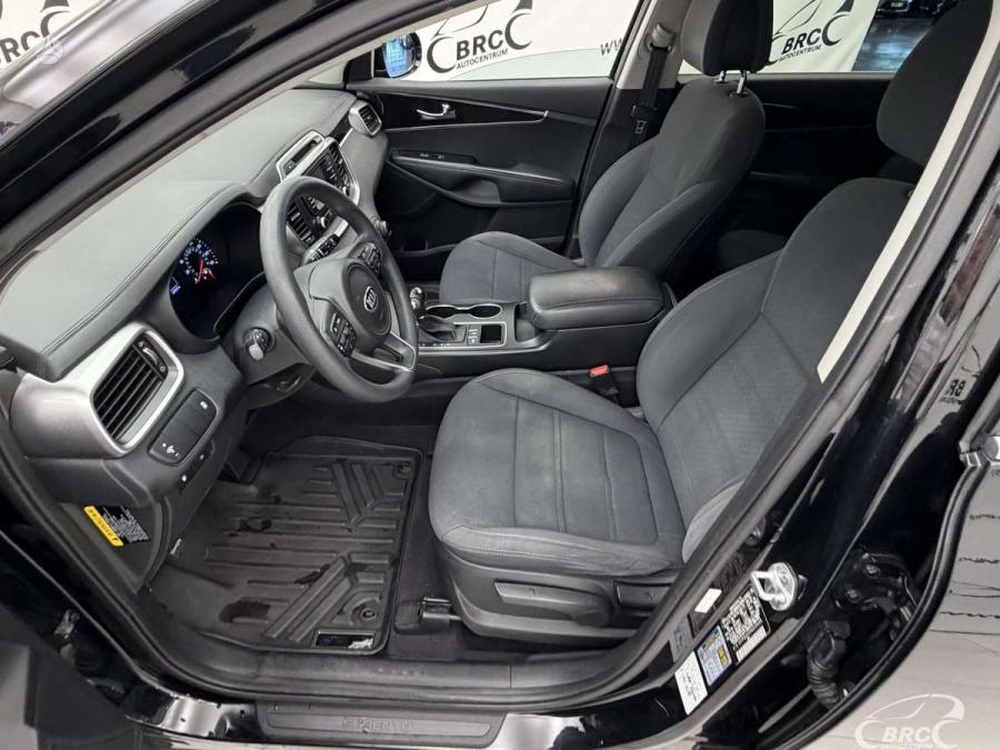 Melns Kia Sorento 2017 Viļņa, ar dzinēja tilpumu 3.34 L un nobraukumu 223 tūkst. km par 8900 €, foto 23 vietnē AUTOMOTO.COM.LV