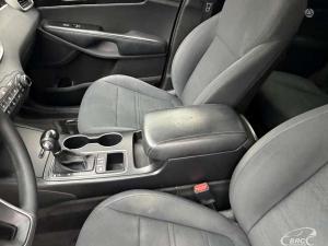 Melns Kia Sorento 2017 Viļņa, ar dzinēja tilpumu 3.34 L un nobraukumu 223 tūkst. km par 8900 €, foto 26 vietnē AUTOMOTO.COM.LV