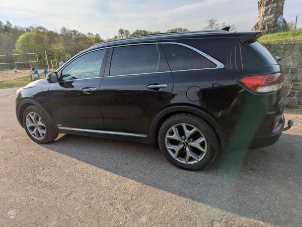 Melns Kia Sorento 2017 Kauņa, ar dzinēja tilpumu 2.20 L un nobraukumu 186 tūkst. km par 15300 €, foto 8 vietnē AUTOMOTO.COM.LV