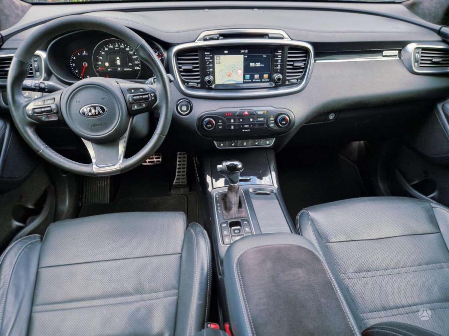 Melns Kia Sorento 2017 Viļņa, ar dzinēja tilpumu 2.20 L un nobraukumu 194 tūkst. km par 15950 €, foto 24 vietnē AUTOMOTO.COM.LV