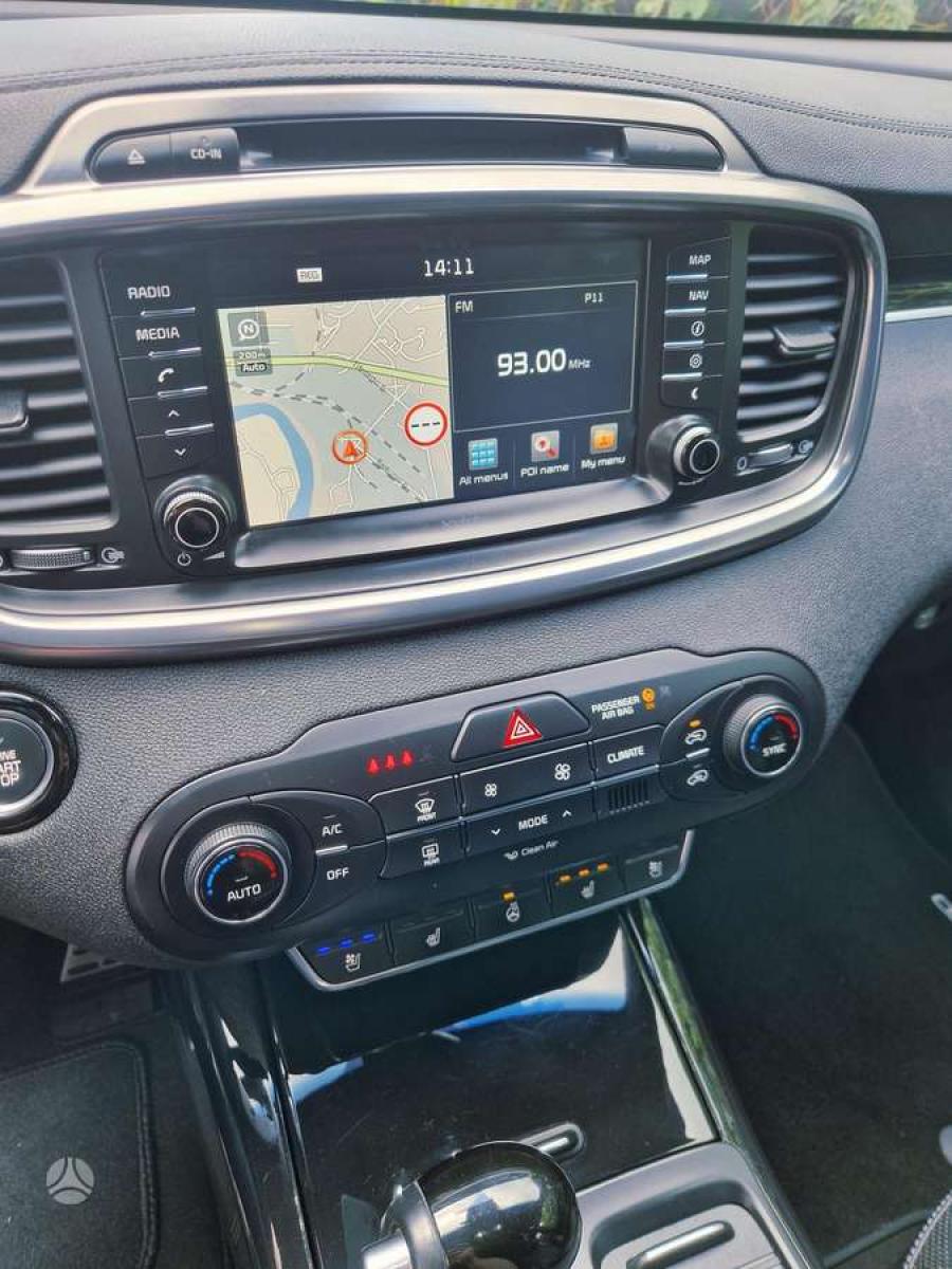 Melns Kia Sorento 2017 Viļņa, ar dzinēja tilpumu 2.20 L un nobraukumu 194 tūkst. km par 15950 €, foto 25 vietnē AUTOMOTO.COM.LV