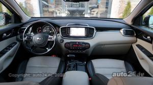 Black Kia Sorento 2018 in Tallinn, with an engine capacity of 2.20 L and mileage of 154 thousand km for 17990 €, photo 6 on AUTOMOTO.COM.LV