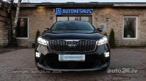 Black Kia Sorento 2018 in Tallinn, with an engine capacity of 2.20 L and mileage of 154 thousand km for 17990 €, photo 11 on AUTOMOTO.COM.LV