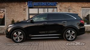 Black Kia Sorento 2018 in Tallinn, with an engine capacity of 2.20 L and mileage of 154 thousand km for 17990 €, photo 13 on AUTOMOTO.COM.LV