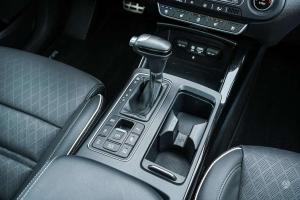 Black Kia Sorento 2018 in Marijampole, with an engine capacity of 2.20 L and mileage of 105 thousand km for 21250 €, photo 23 on AUTOMOTO.COM.LV